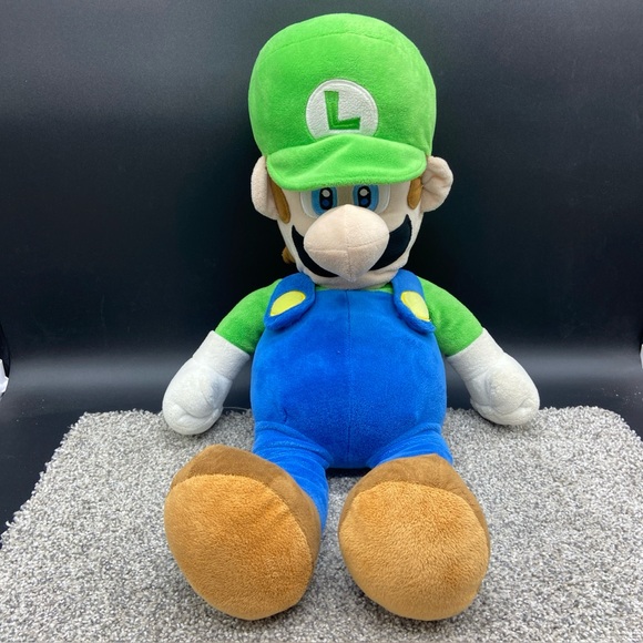 Nintendo | Toys | Large Luigi Plush Doll Toy 223 Nintendo Basic Fun ...